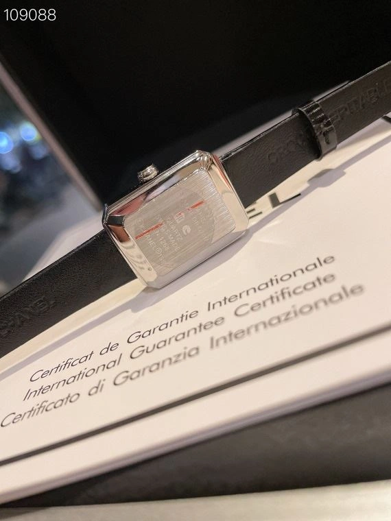 Cut-rate CHANEL Watches