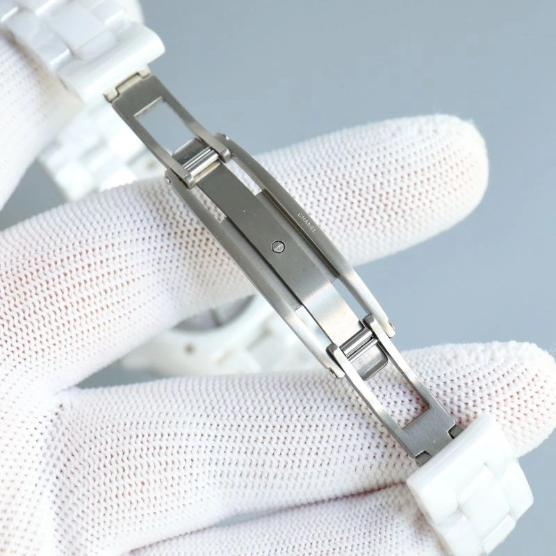 Cut-rate CHANEL Watches