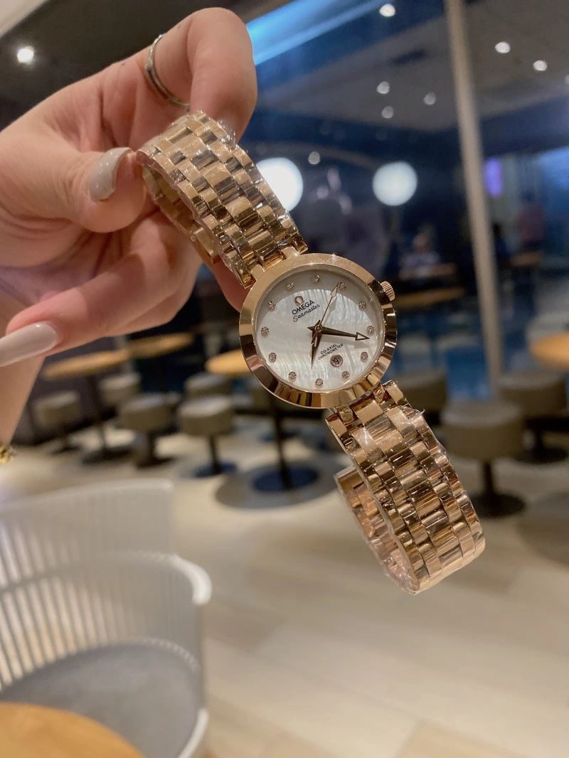 Low-cost CHANEL Watches