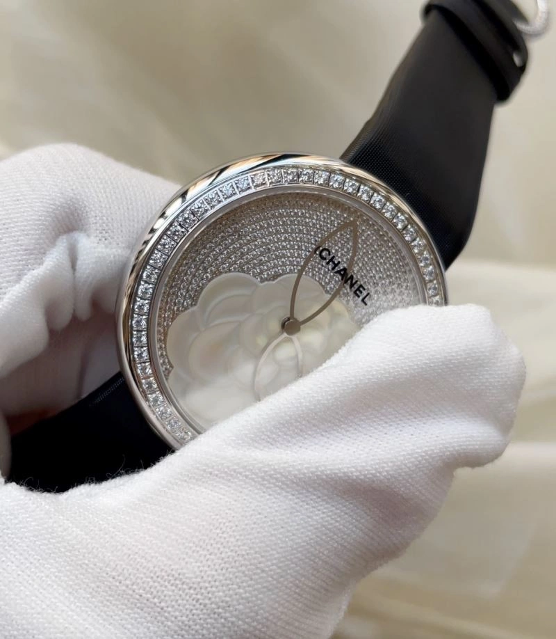 Cut-rate CHANEL Watches