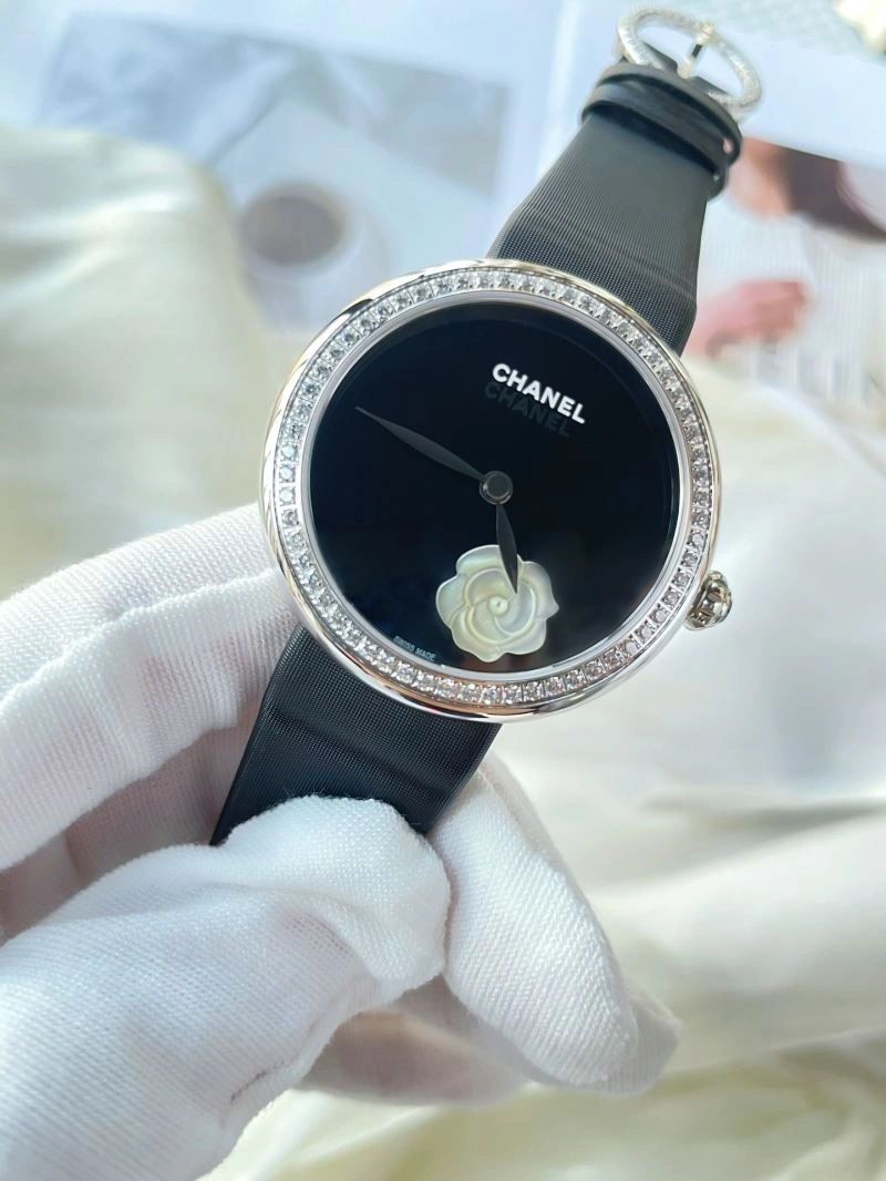 Official CHANEL Watches