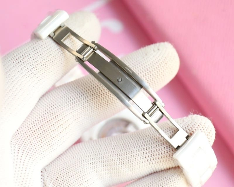 Exact replica CHANEL Watches
