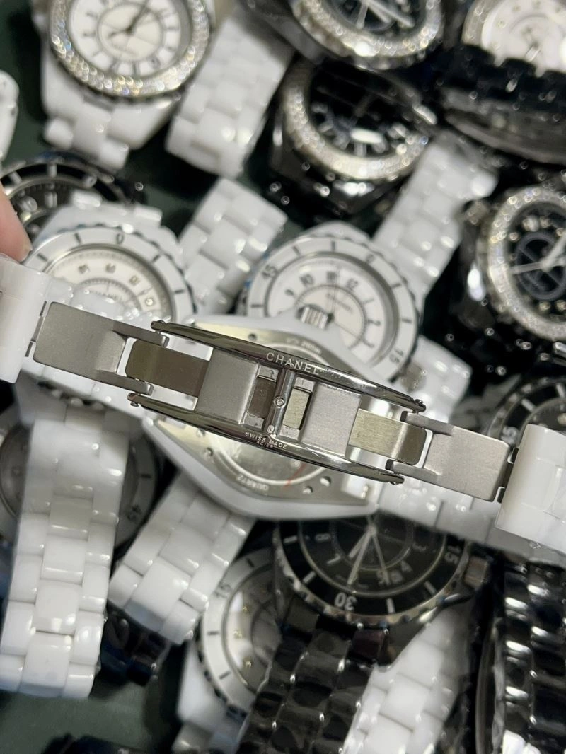 Bargain CHANEL Watches