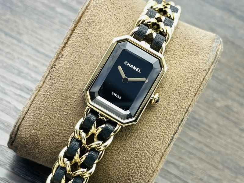 Economical CHANEL Watches