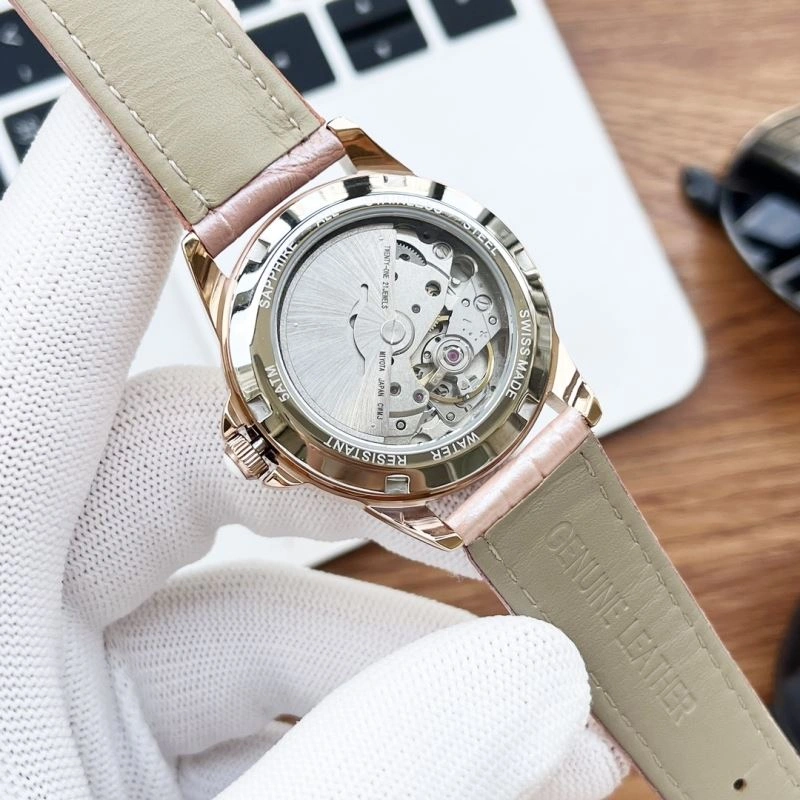 Accurate model CHANEL Watches