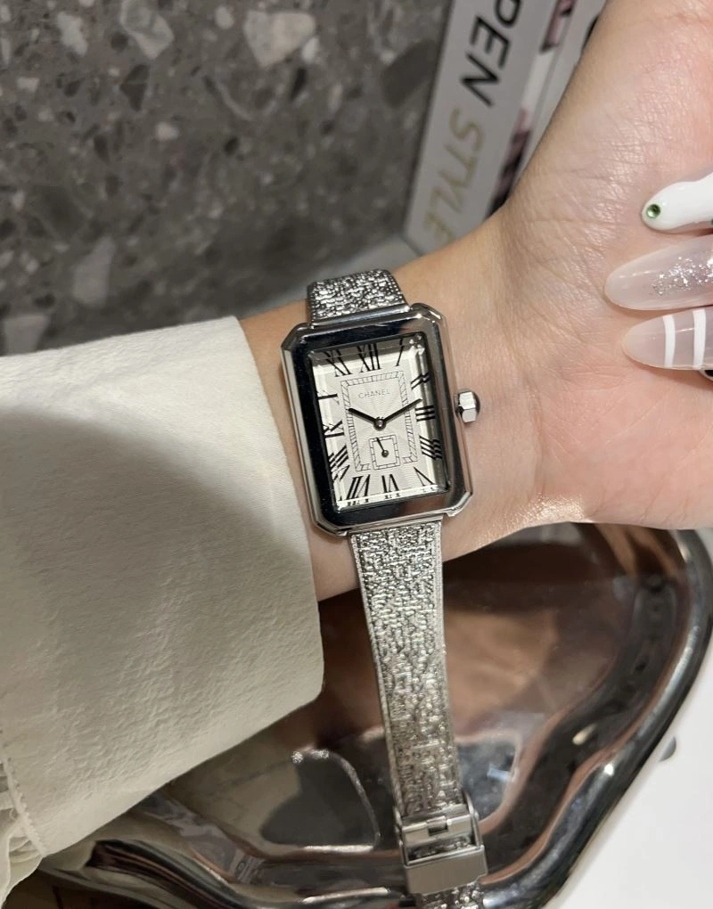 Official CHANEL Watches