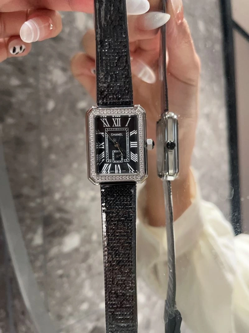 Economical CHANEL Watches