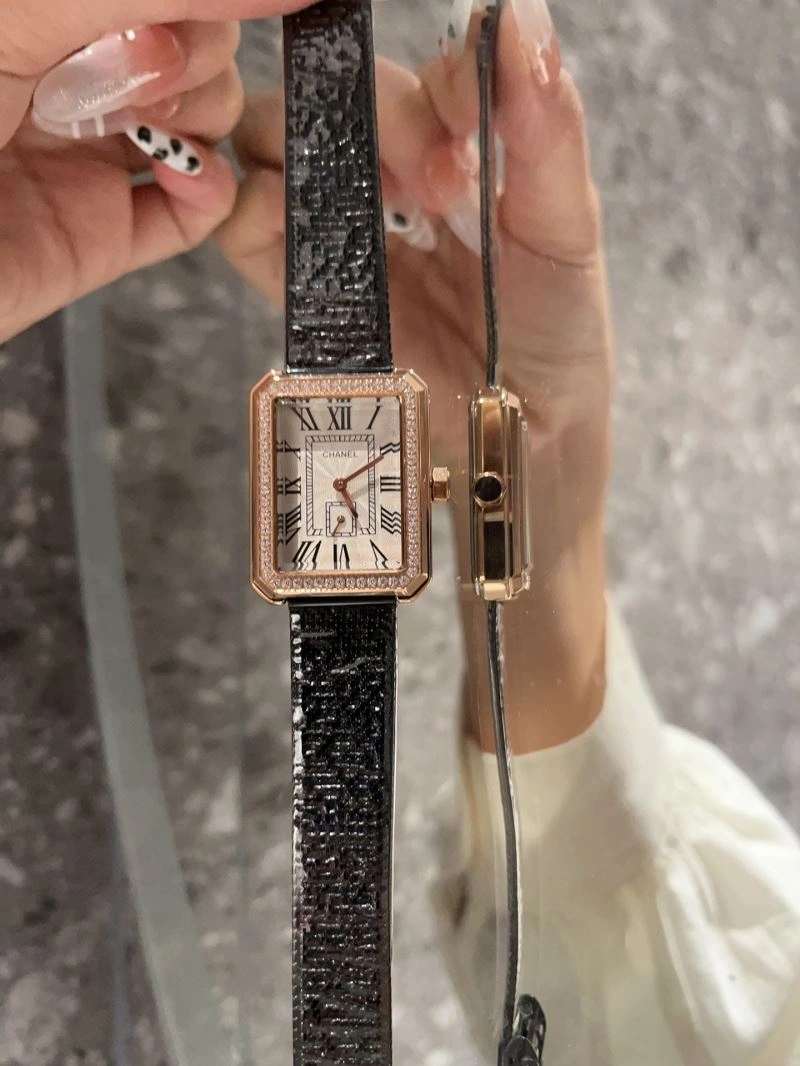 Economical CHANEL Watches