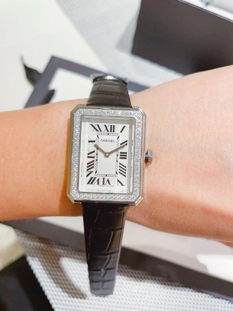 Official CHANEL Watches