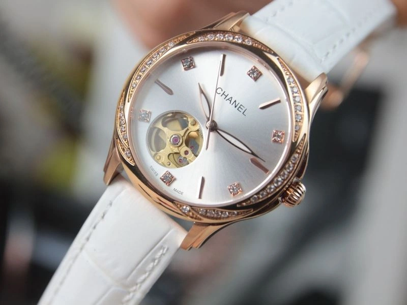 Economical CHANEL Watches