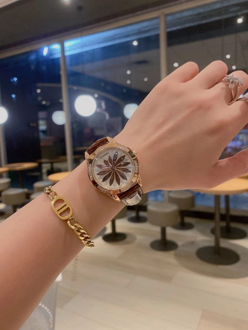 Top match CHANEL Watches