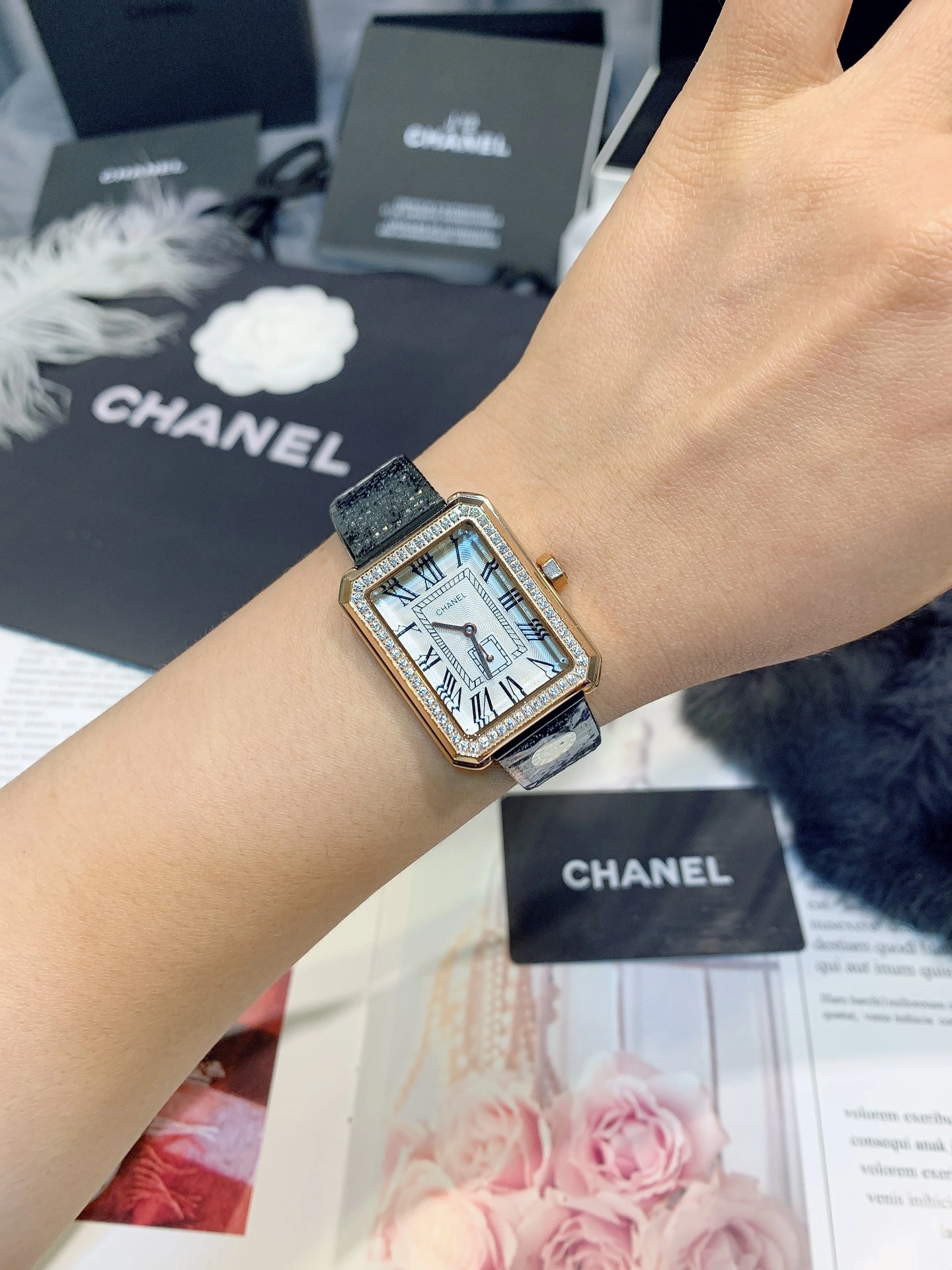 Top mirror CHANEL Watches