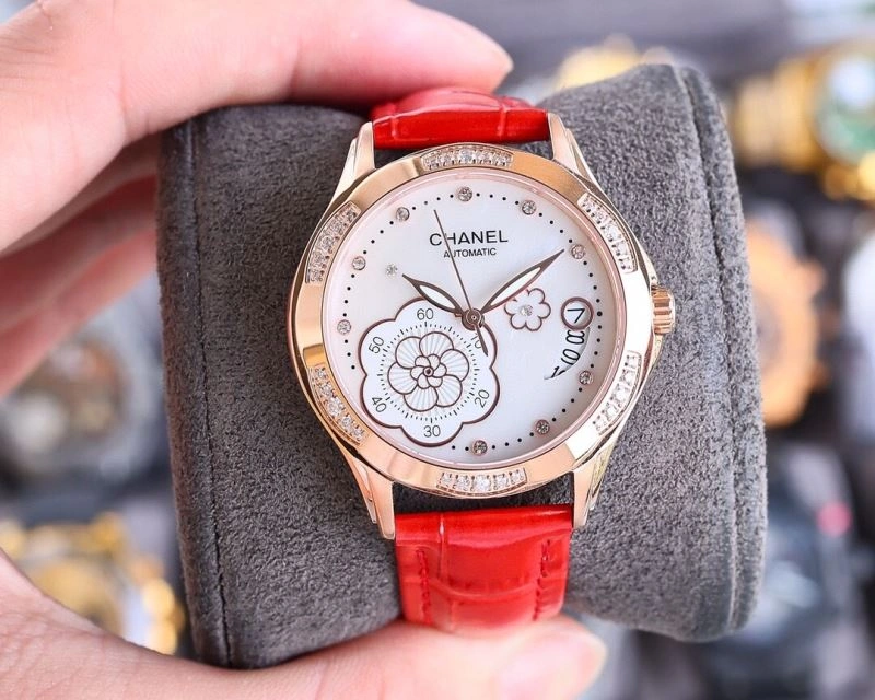 Accurate model CHANEL Watches