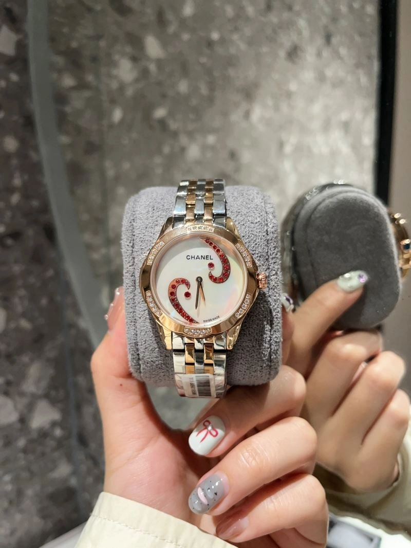 Top mirror CHANEL Watches