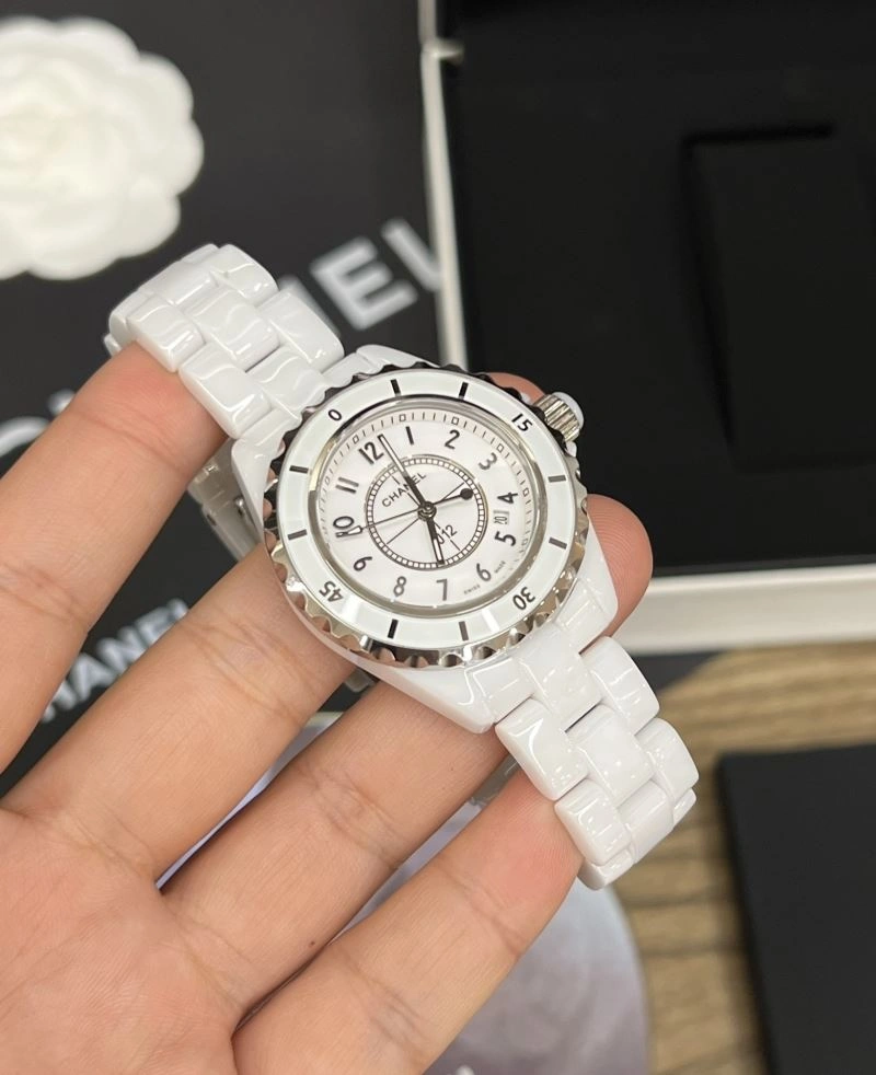 Accurate model CHANEL Watches