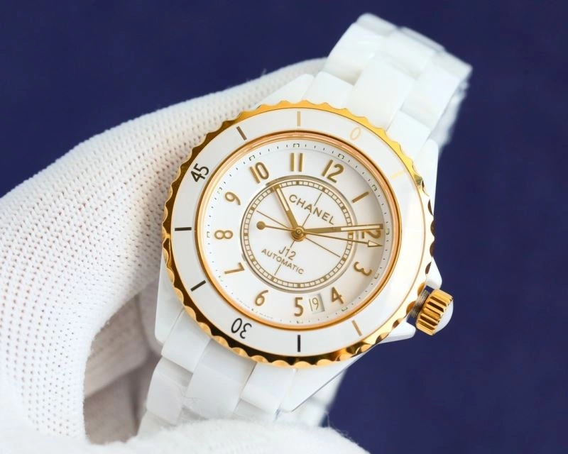 Accurate model CHANEL Watches