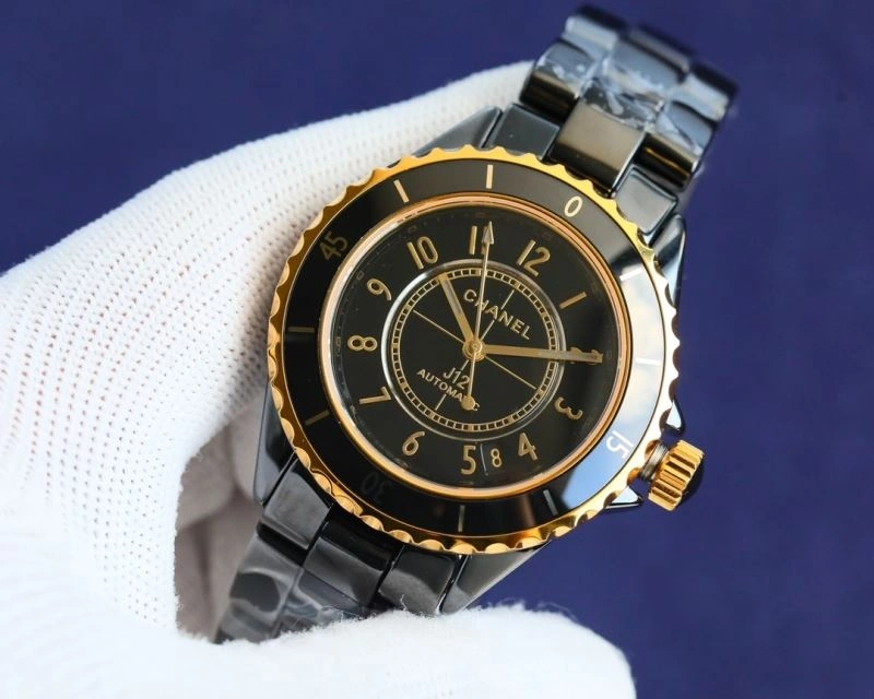 Accurate model CHANEL Watches