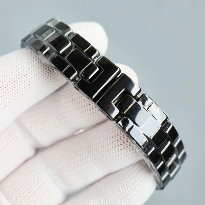 Accurate model CHANEL Watches