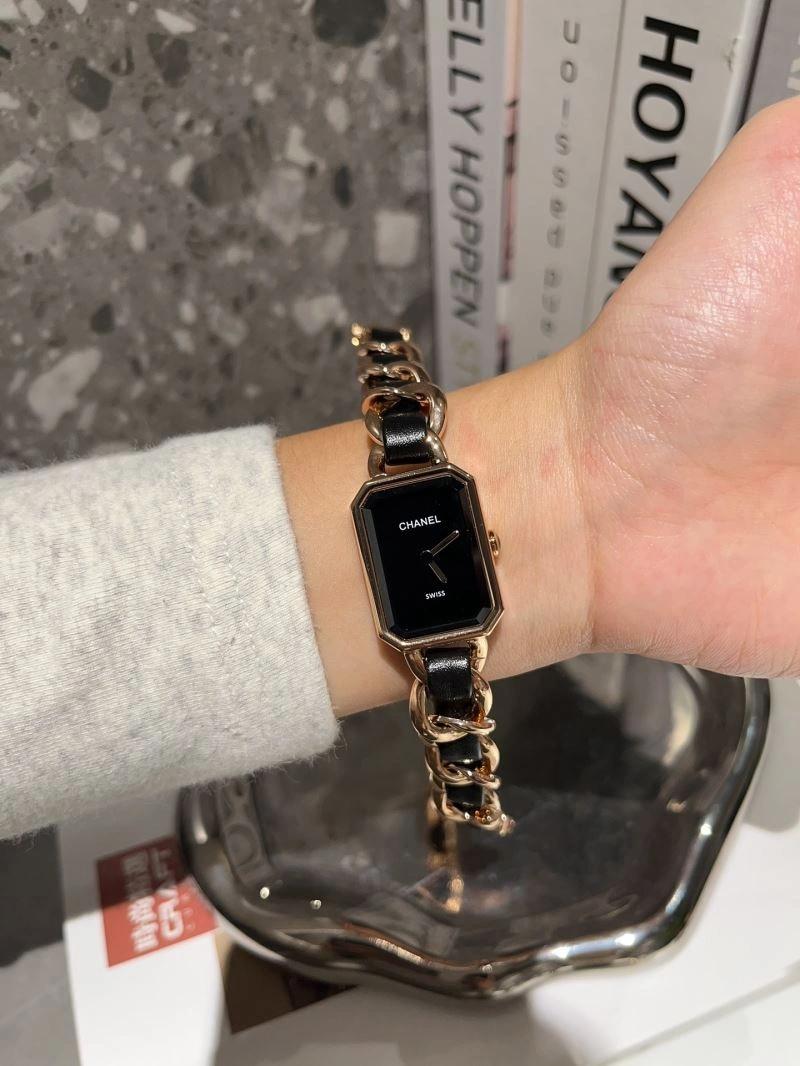 Top mirror CHANEL Watches