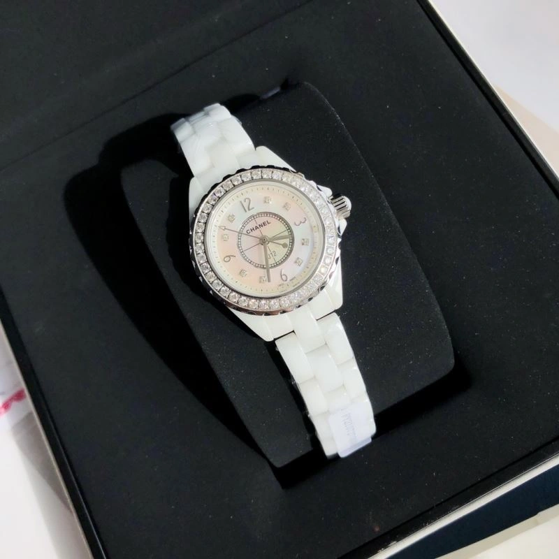 Discounted CHANEL Watches
