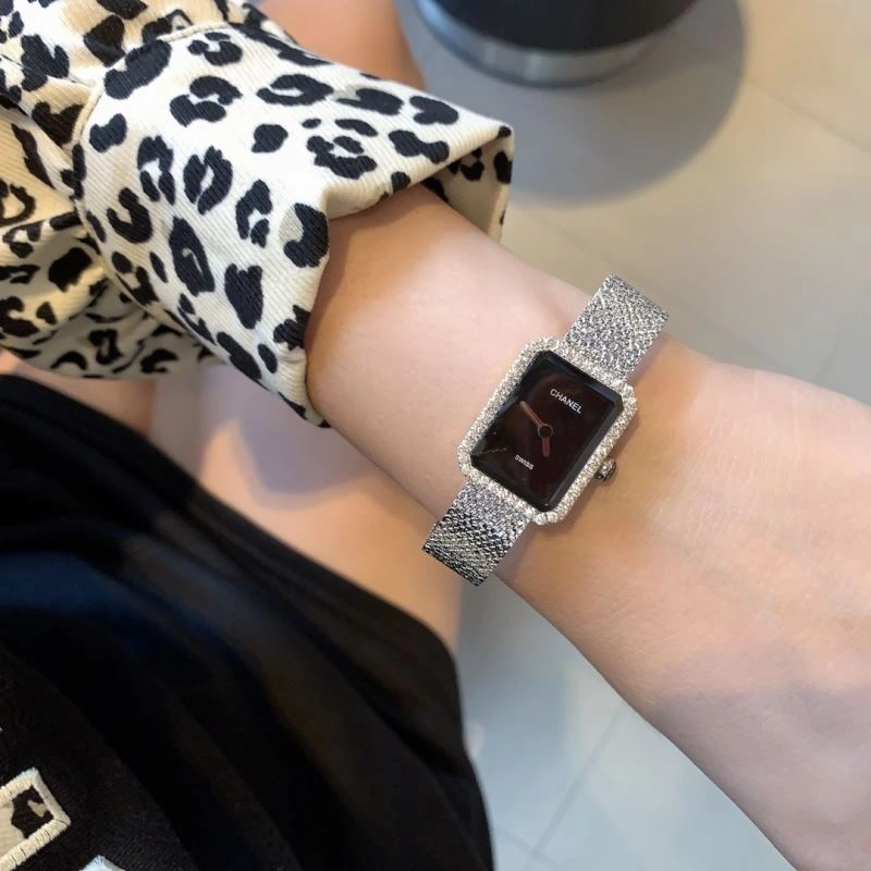 Official CHANEL Watches