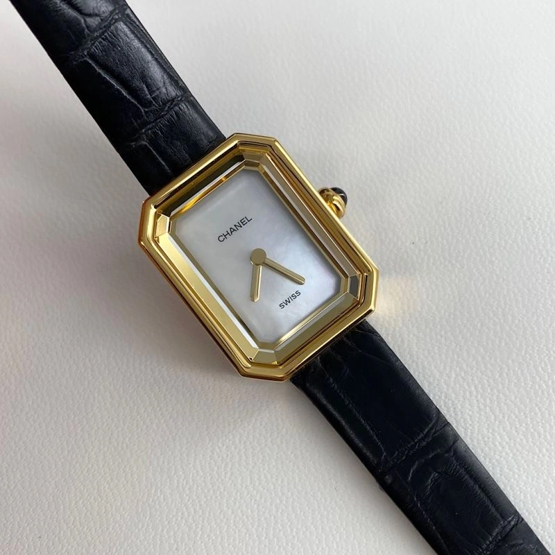 Cut-rate CHANEL Watches