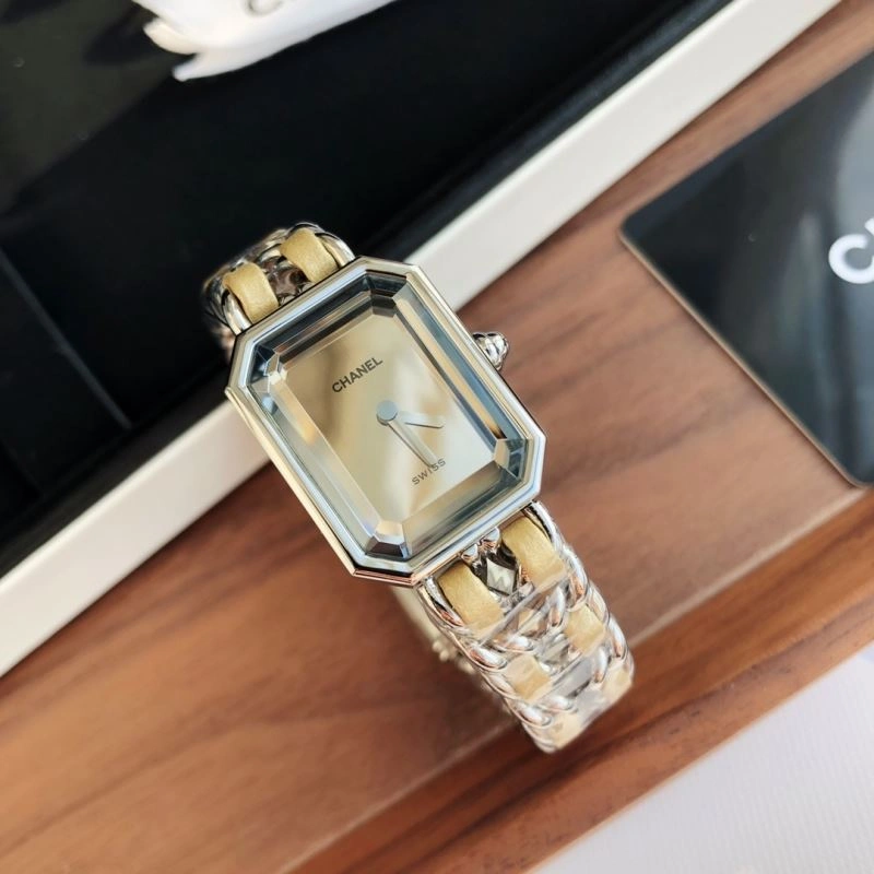Bargain CHANEL Watches