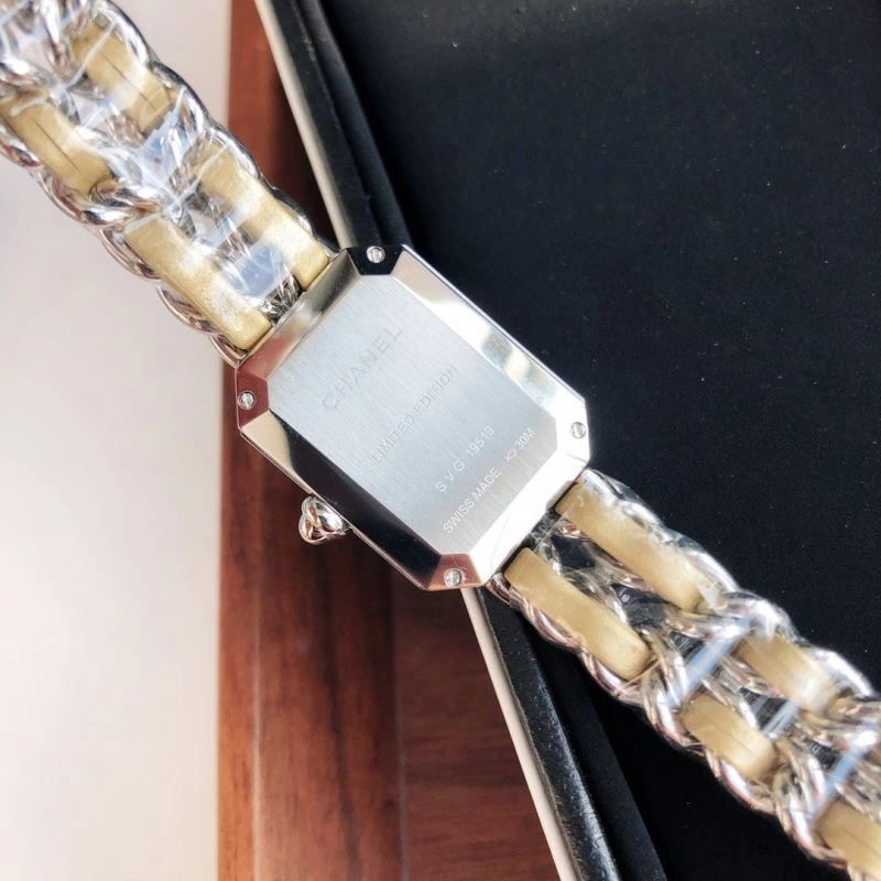 Bargain CHANEL Watches