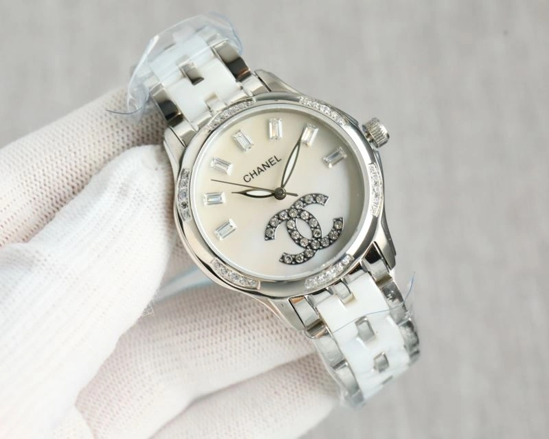Accurate model CHANEL Watches
