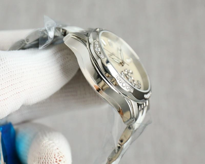 Accurate model CHANEL Watches