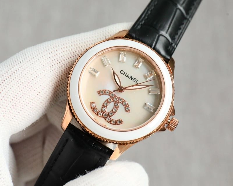 Accurate model CHANEL Watches