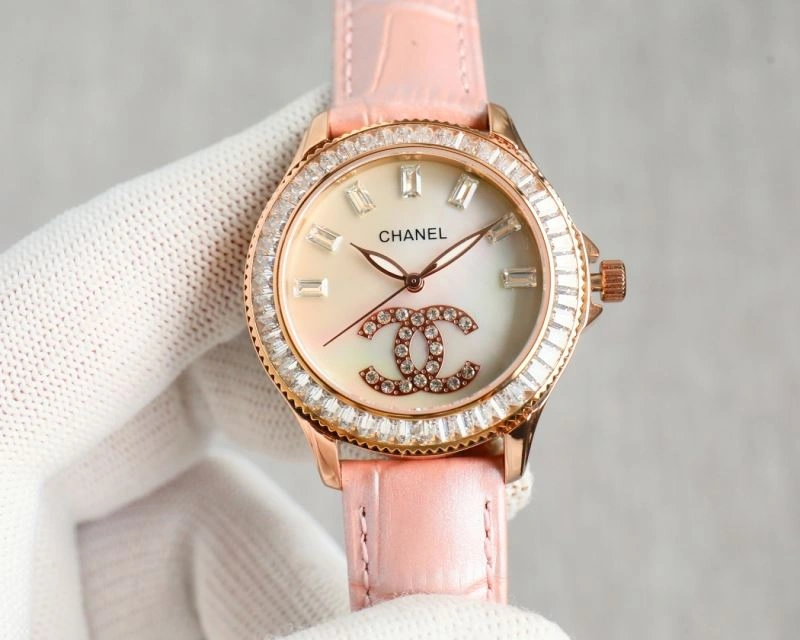 Accurate model CHANEL Watches