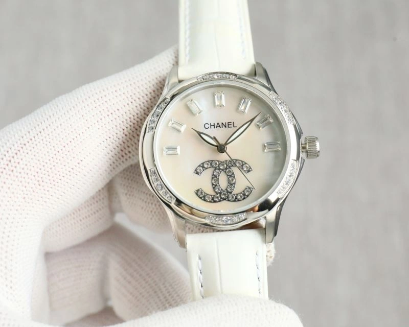 Accurate model CHANEL Watches