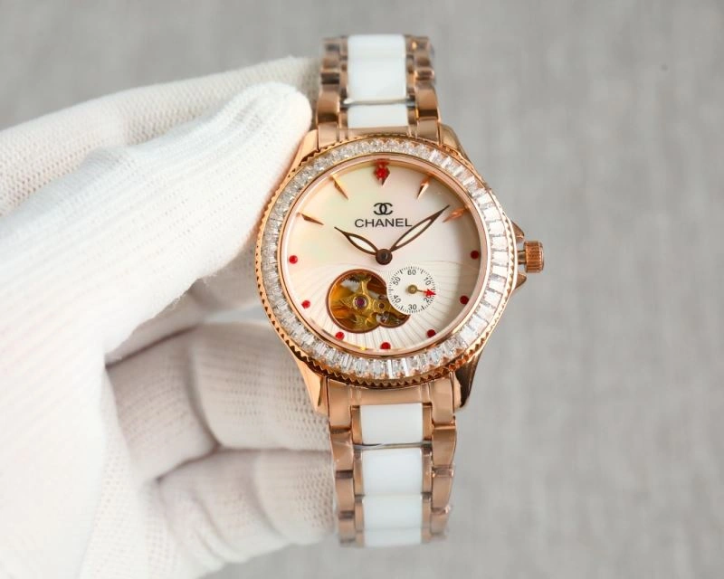 Accurate model CHANEL Watches