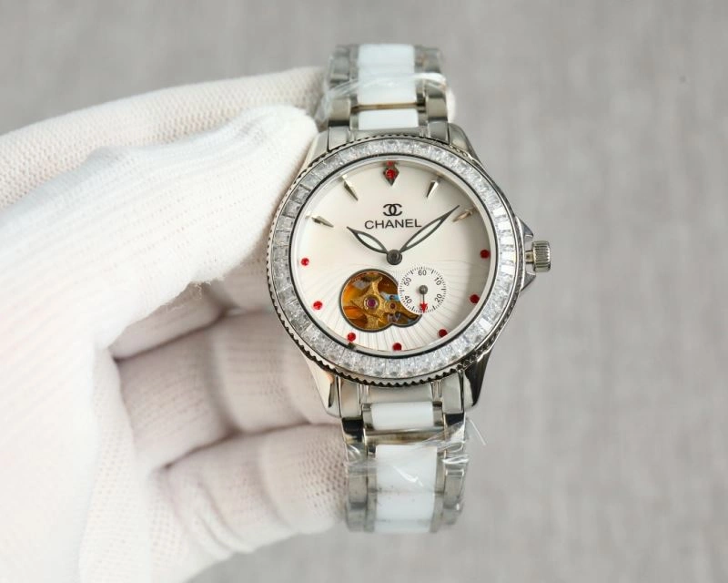Accurate model CHANEL Watches