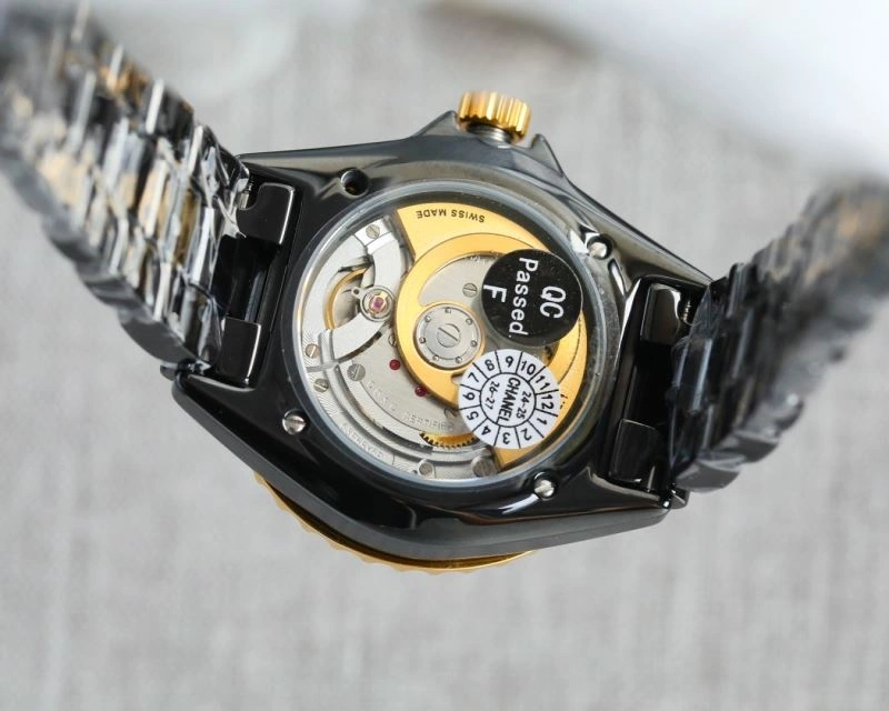 Top mirror CHANEL Watches