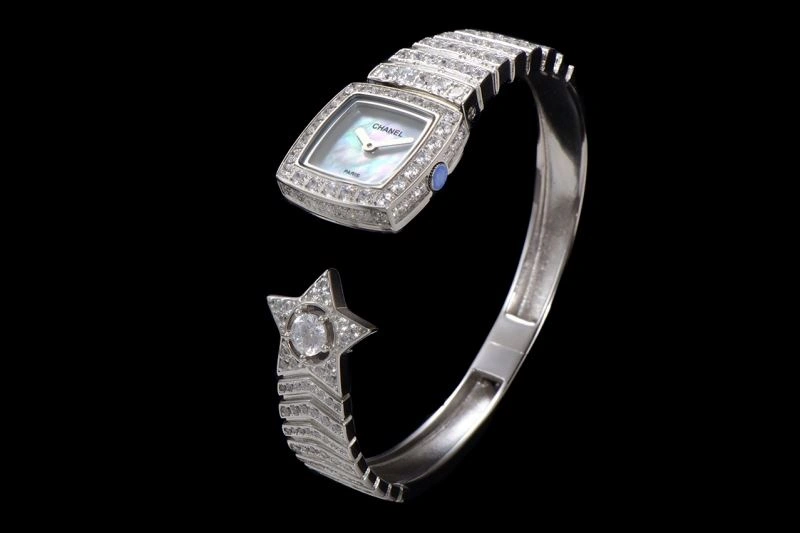 Official CHANEL Watches