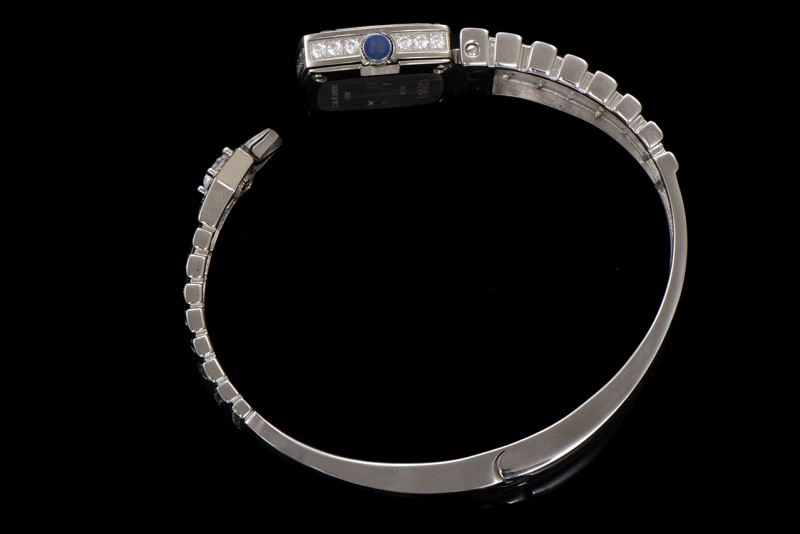 Official CHANEL Watches