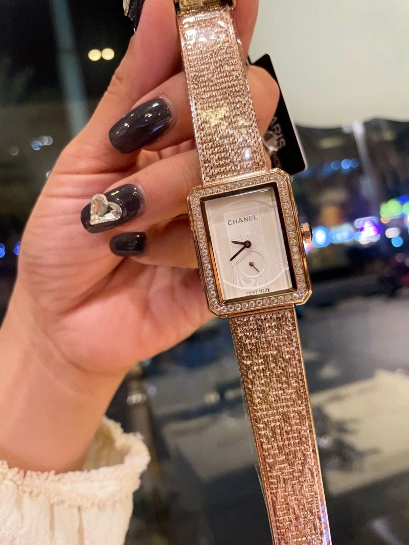 Official CHANEL Watches