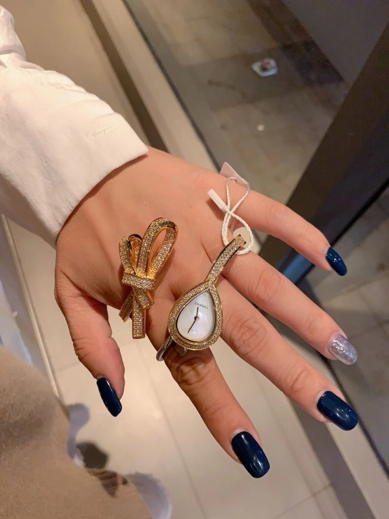 Exact replica CHANEL Watches