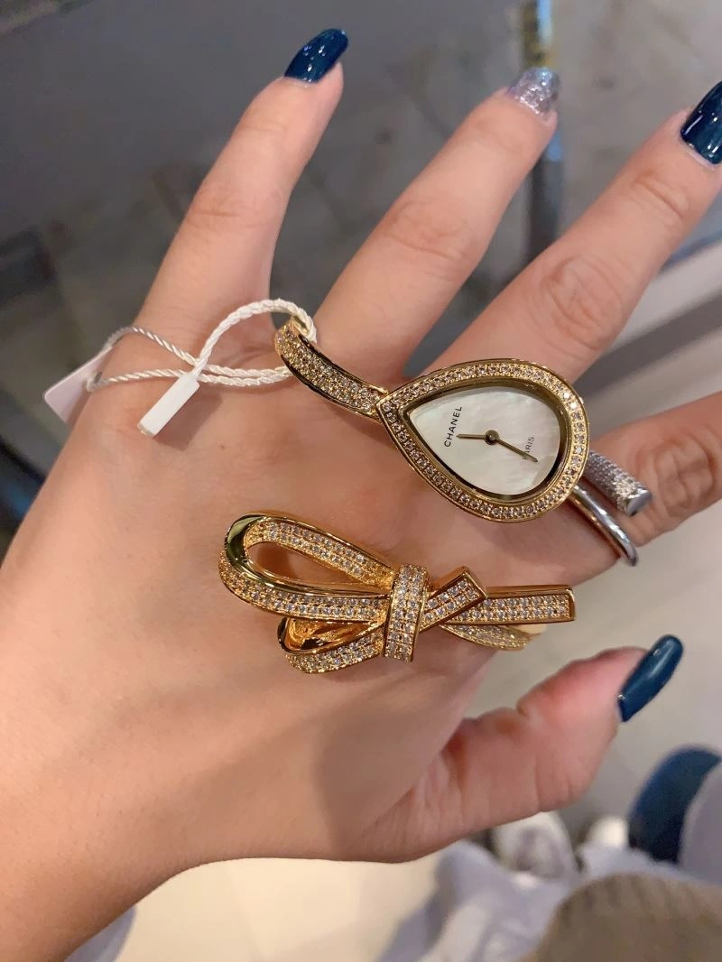 Exact replica CHANEL Watches