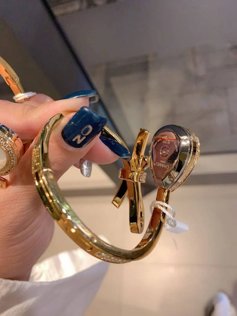 Exact replica CHANEL Watches