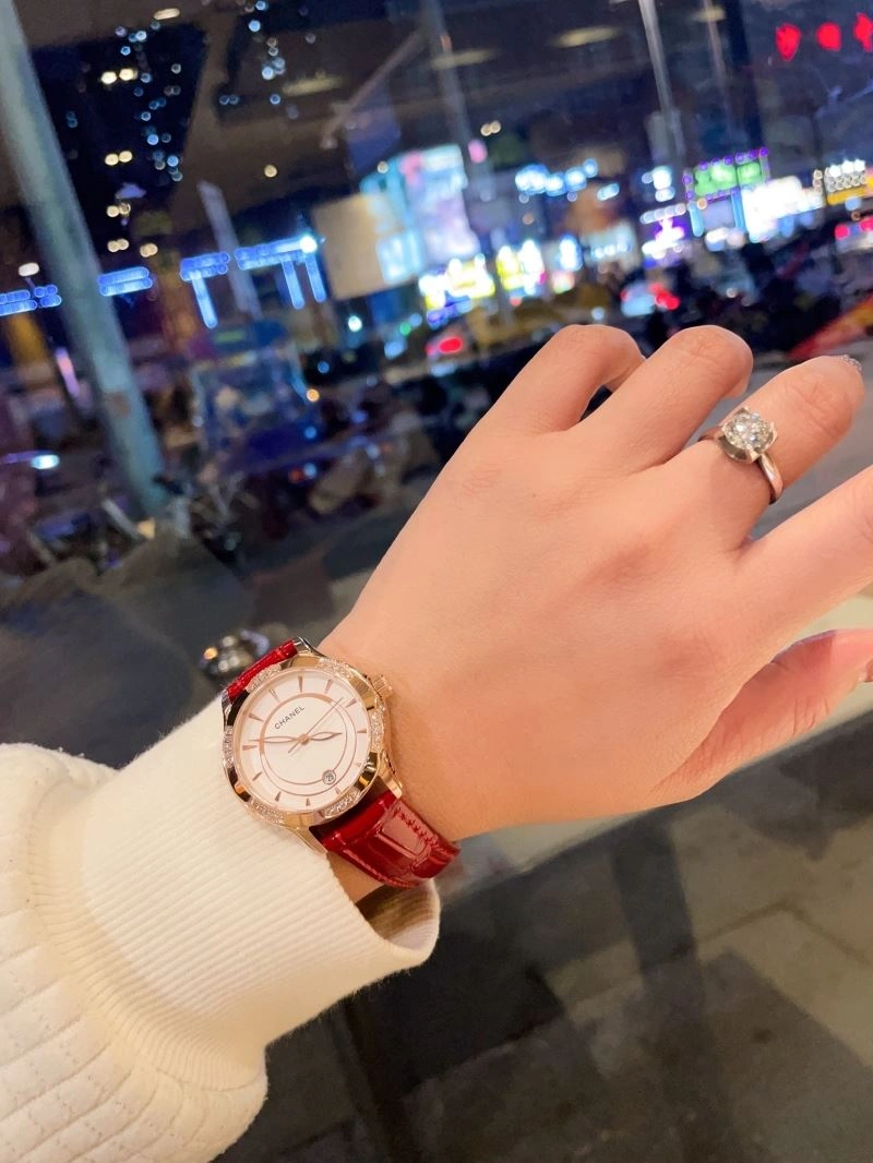 Bargain CHANEL Watches