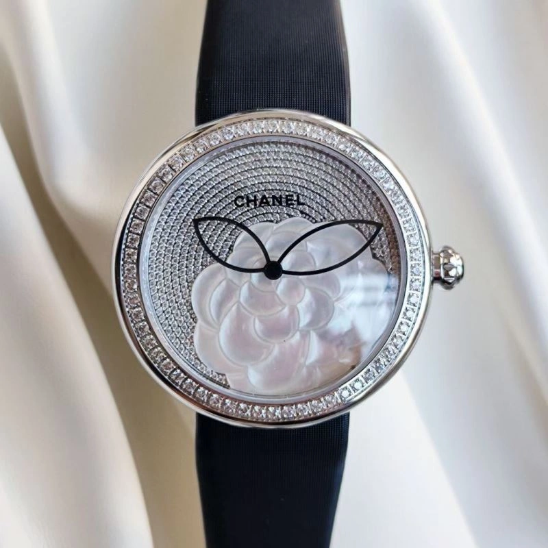 Top mirror CHANEL Watches