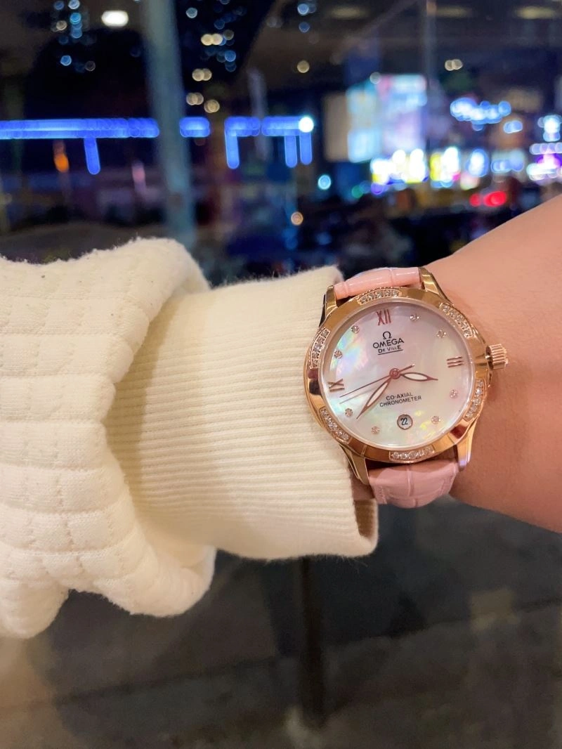 Top mirror CHANEL Watches