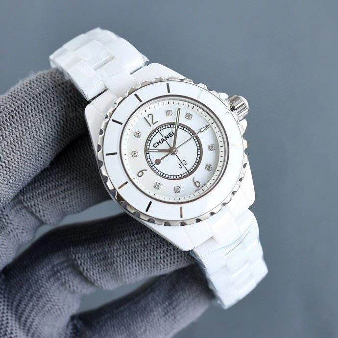 Cut-rate CHANEL Watches