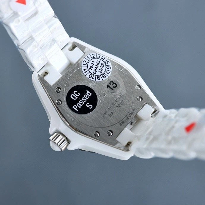 Economical CHANEL Watches