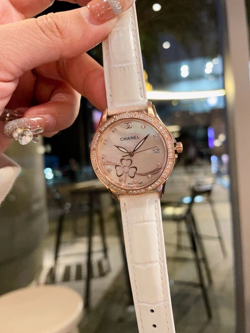 Official CHANEL Watches