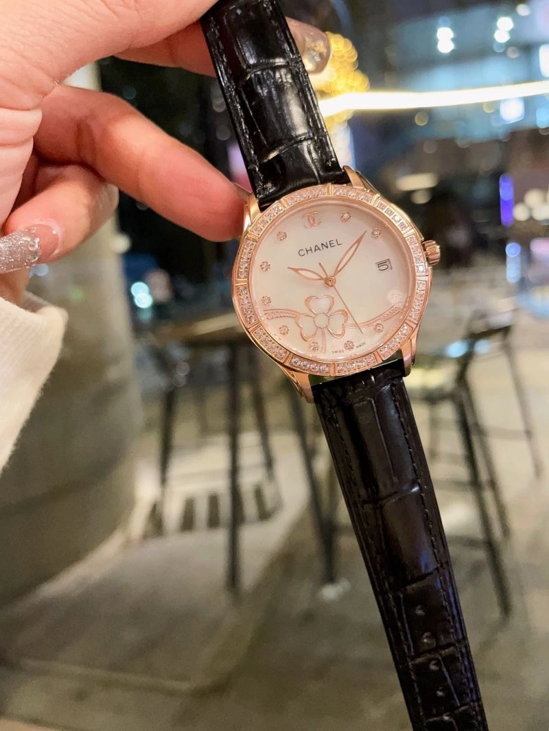 Official CHANEL Watches