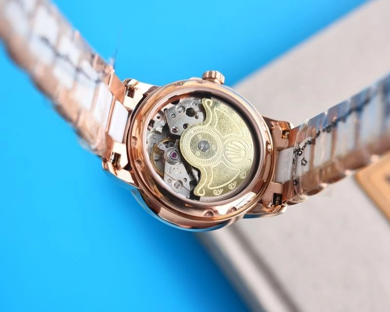 Accurate model CHANEL Watches